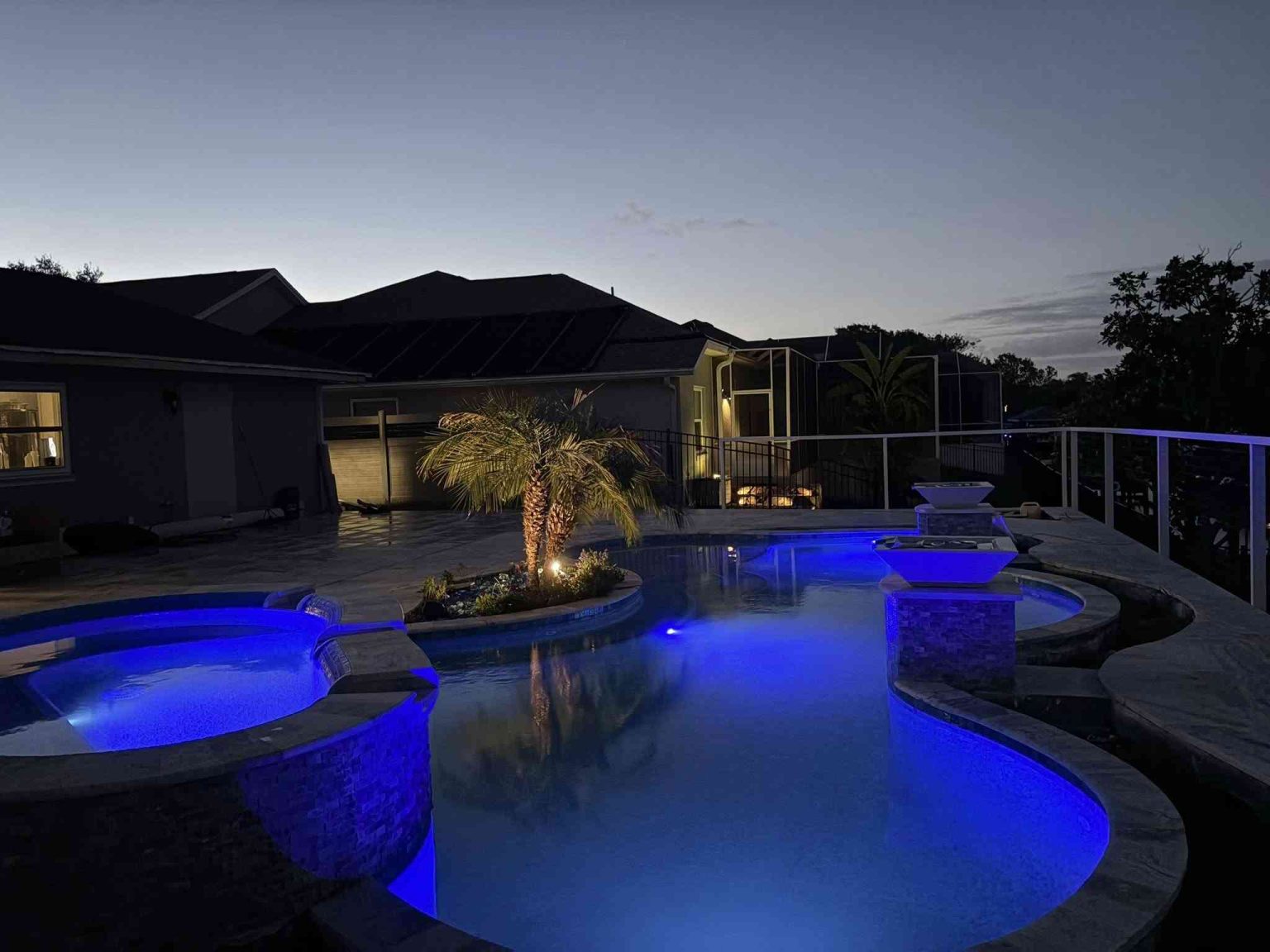 Choosing the Right Gunite Pool Shapes and Sizes for Your Palm Coast Home